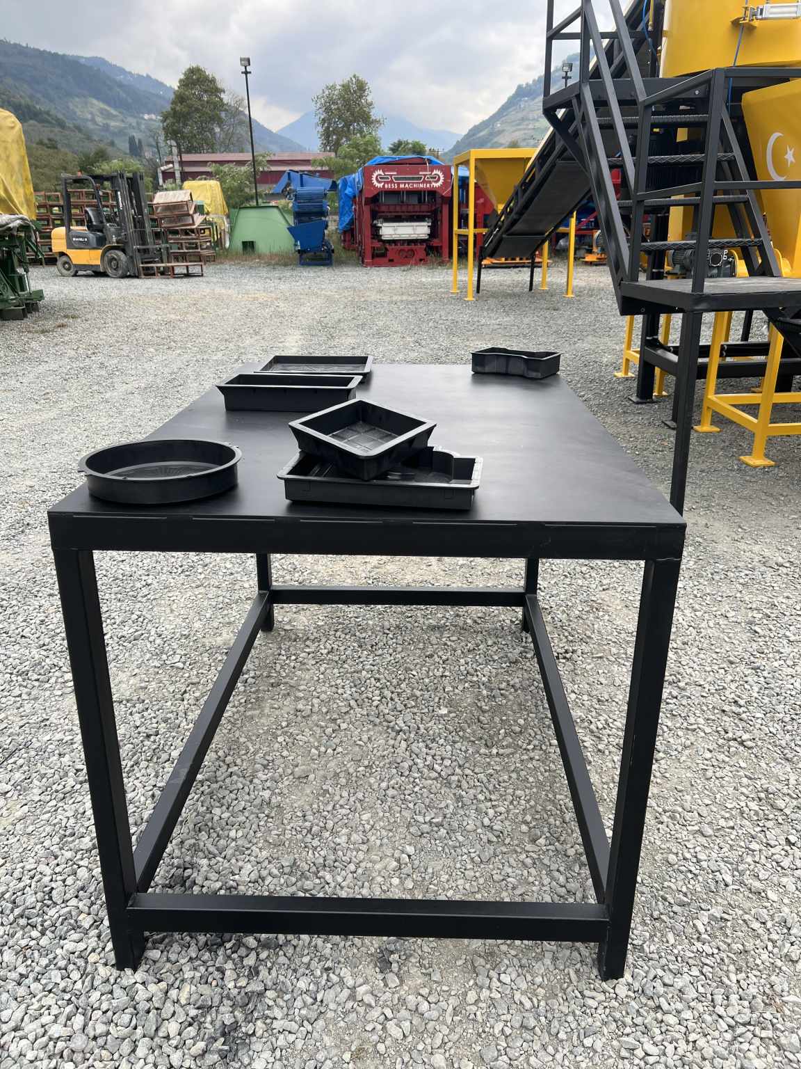 machine de fabrication de pavé en plastique - Variant Machine